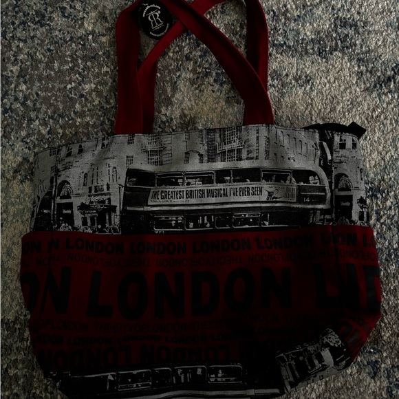 Robin Ruth | Bags | Robin Ruth Black Interior Tote Bag | Poshmark